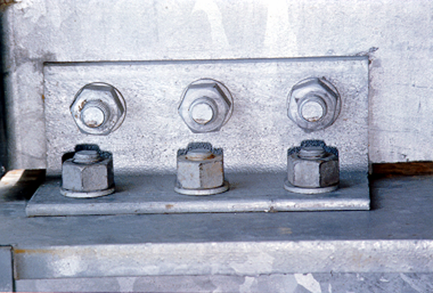 ASTM F2329 vs. ASTM A153 | American Galvanizers Association